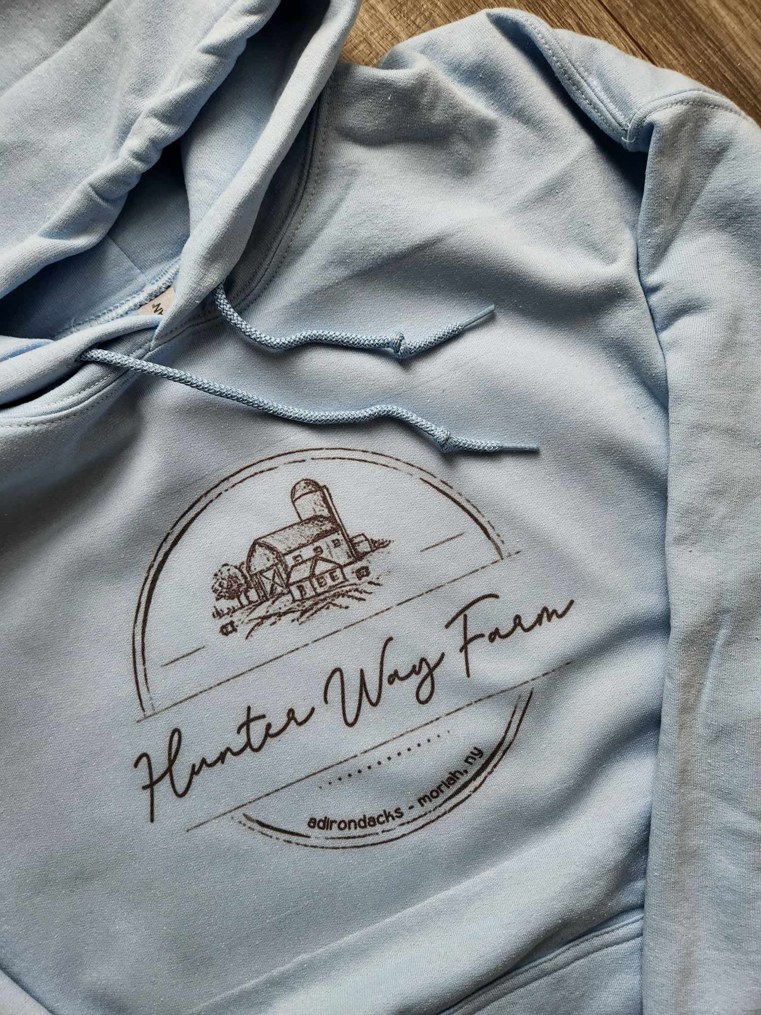 Original HWF logo Hoodie (light blue) | Hunter Way Farm